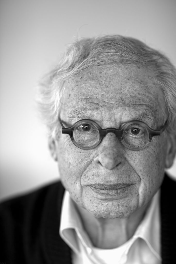 Schrijver en politicus Ed van Thijn overleden - Atlas Contact : Atlas ...